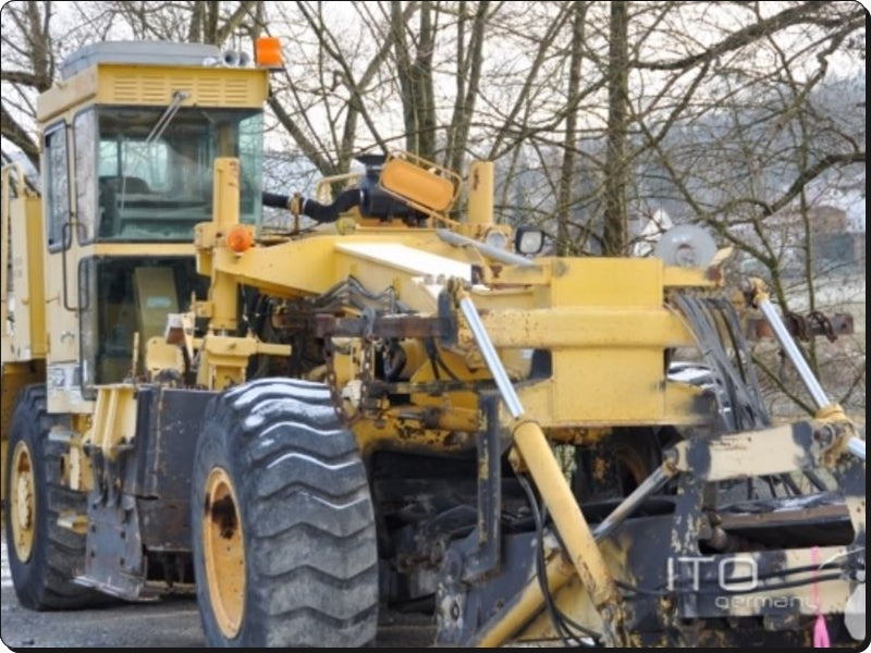 Catálogo de pecas Komatsu - SP780 - road cutters