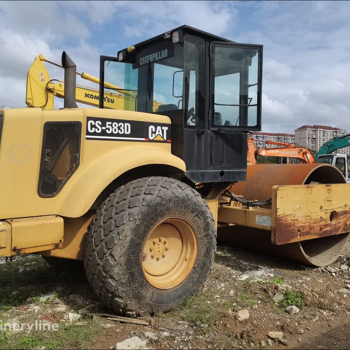 CATALOGO DE PEÇAS CATERPILLAR - CS-583D - ROLO COMPACTADOR VIBRATÓRIO ...